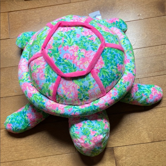 Lilly Pulitzer | Toys | Lilly Pulitzer Shelly Turtle Plush Stuffed ...
